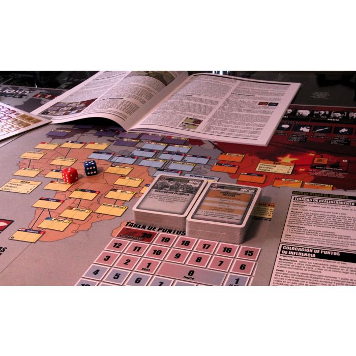 TWILIGHT STRUGGLE: LA GUERRA FRIA 1945-1989 | Tiempo de Juegos